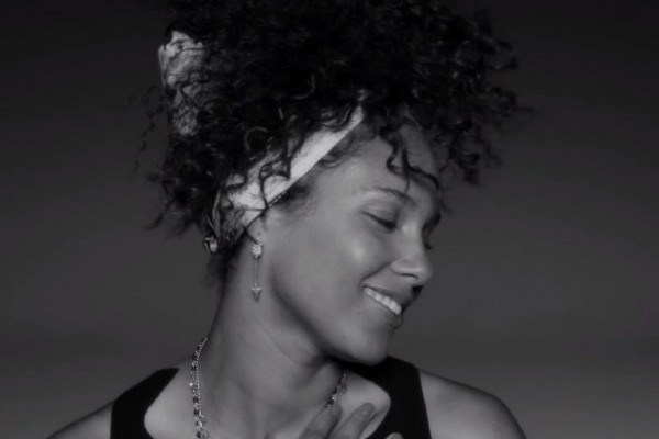 Alicia Keys presenta el vídeo de In common